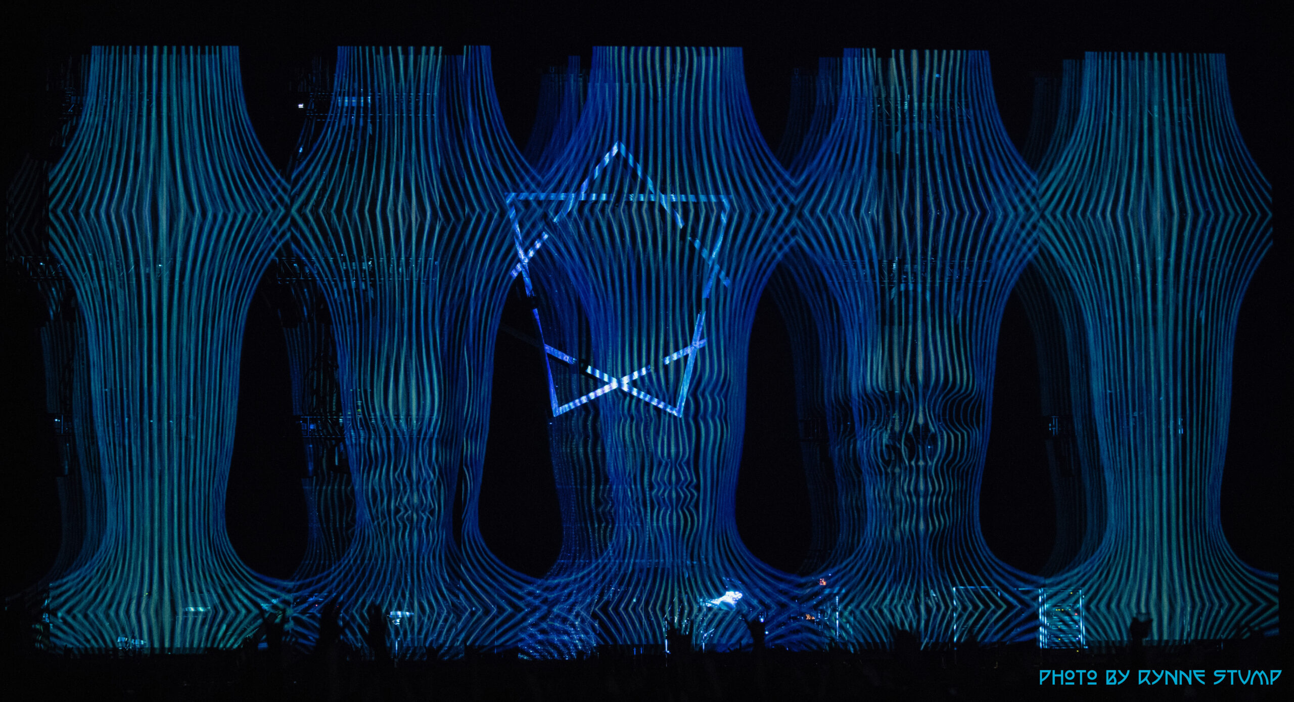 Tool 'Ænema' Tour - Hologramica